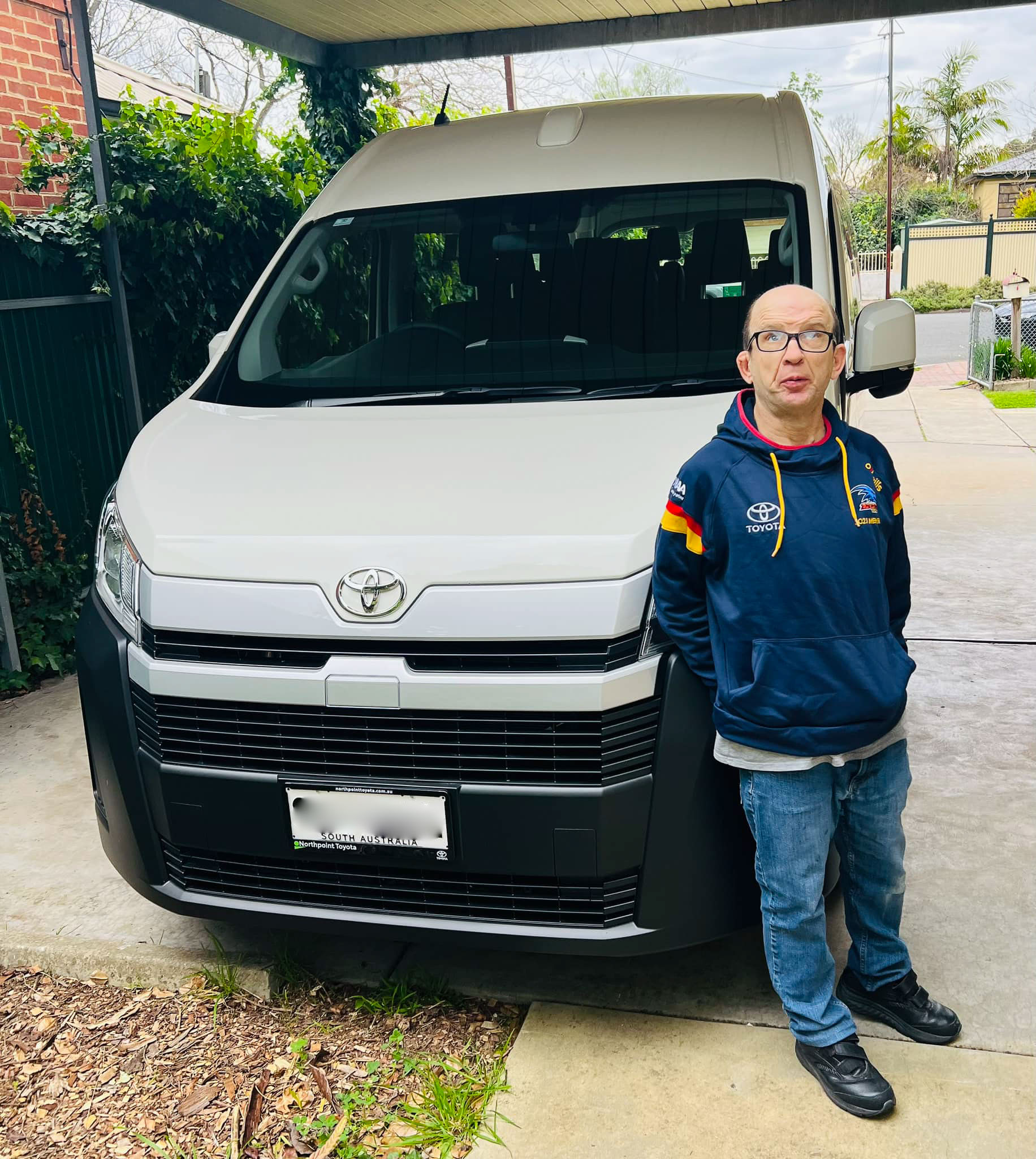A Shiny New Van for Shimron House! - Lutheran Disability Services